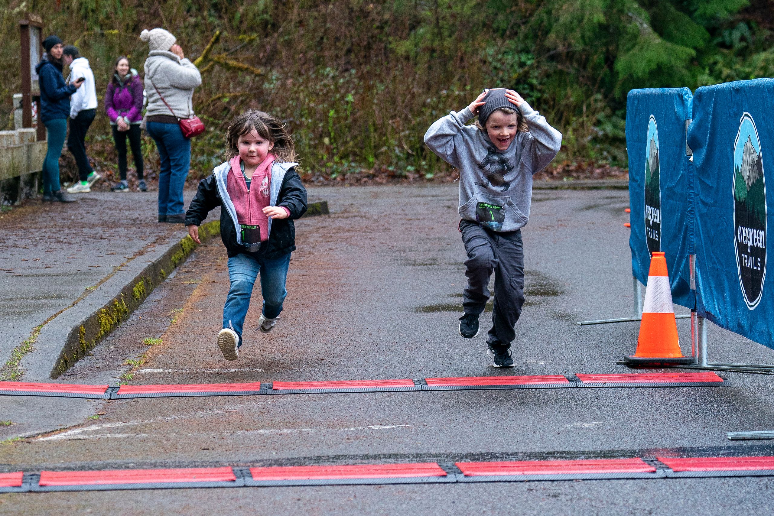 Dash Point Trail Run by Evergreen Trail Runs | Fast Focus Photography NW