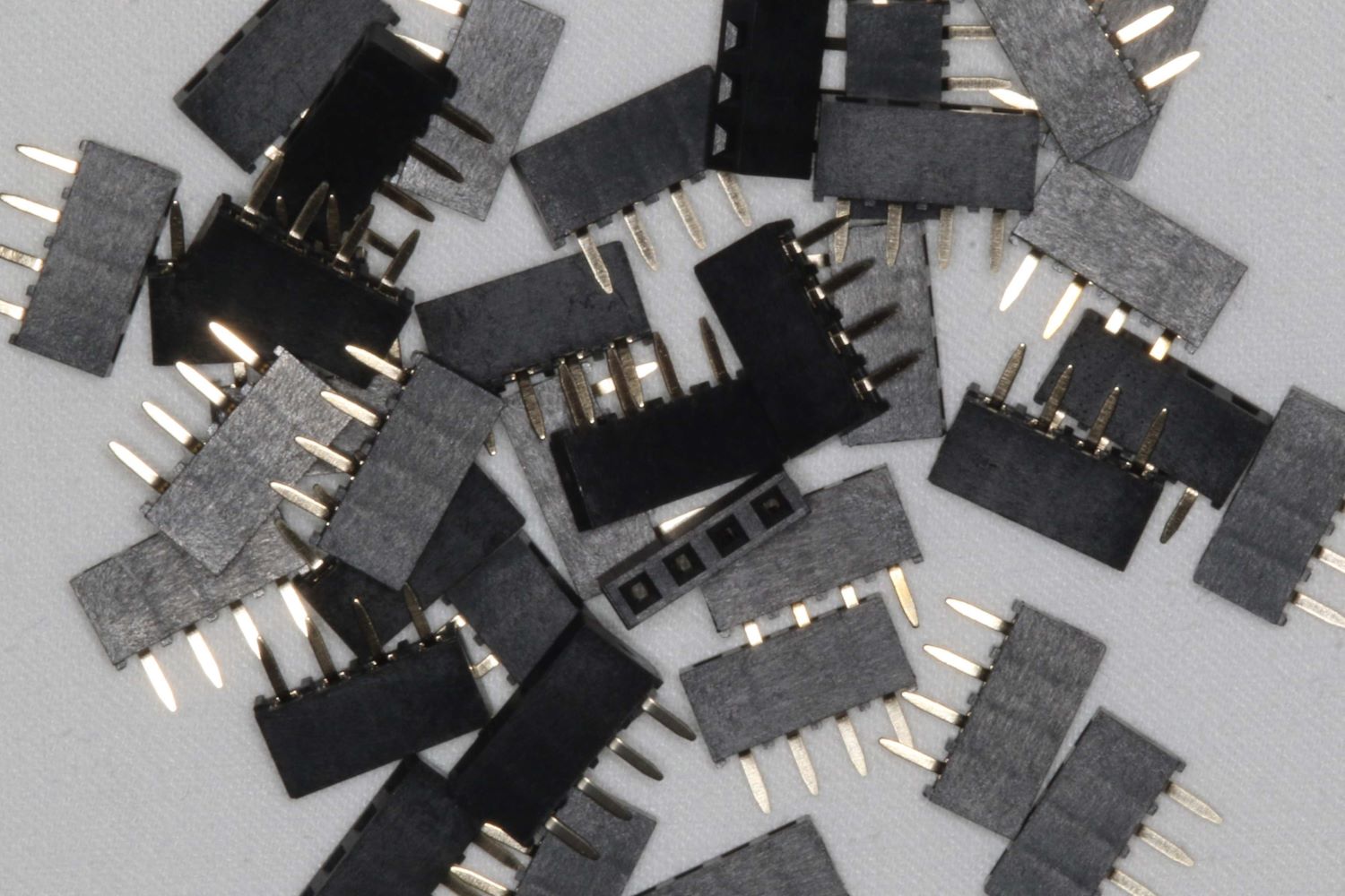 4 Pin Female Box Header