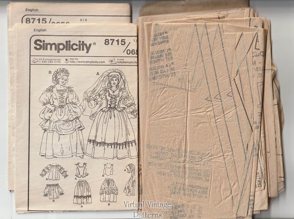 Womens Renaissance Dress Pattern, Simplicity 8715